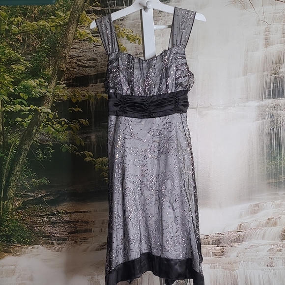 Sequin Hearts | Dresses | Sequin Hearts Girls 6 Black Sparkly Sequin ...
